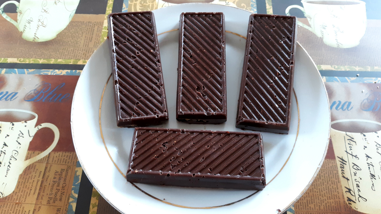 3 Incredibly Easy Keto Candy Bars - Janet's delicious low carb kitchen