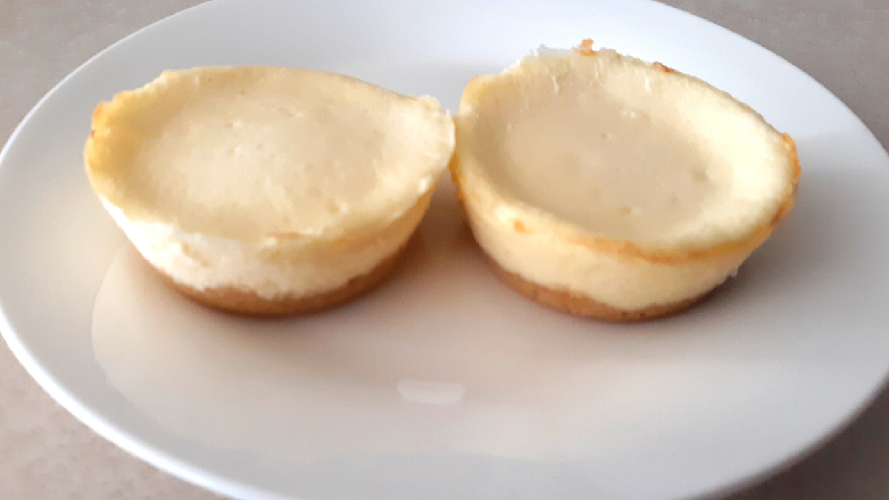 Simple Keto Mini Cheesecakes - Janet's delicious low carb kitchen