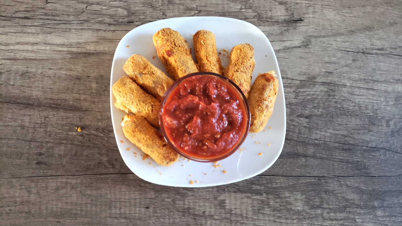 Simple Keto Mozzarella Sticks - Janet's delicious low carb kitchen