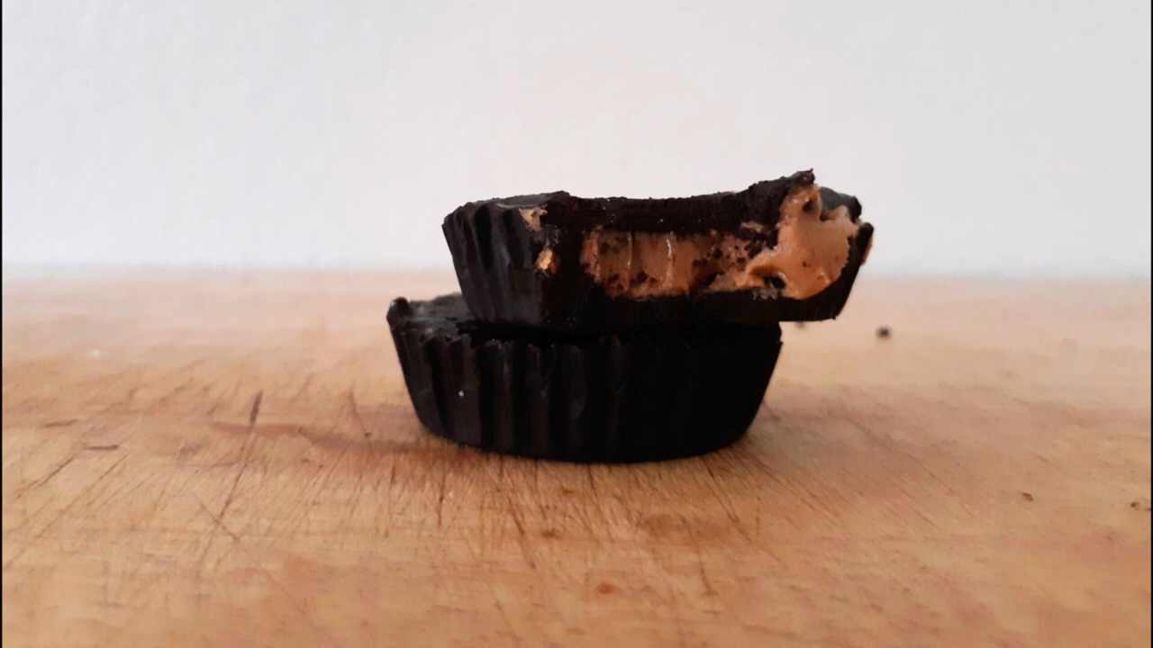 3 Incredibly Easy Keto Candy Bars - Janet's delicious low carb kitchen